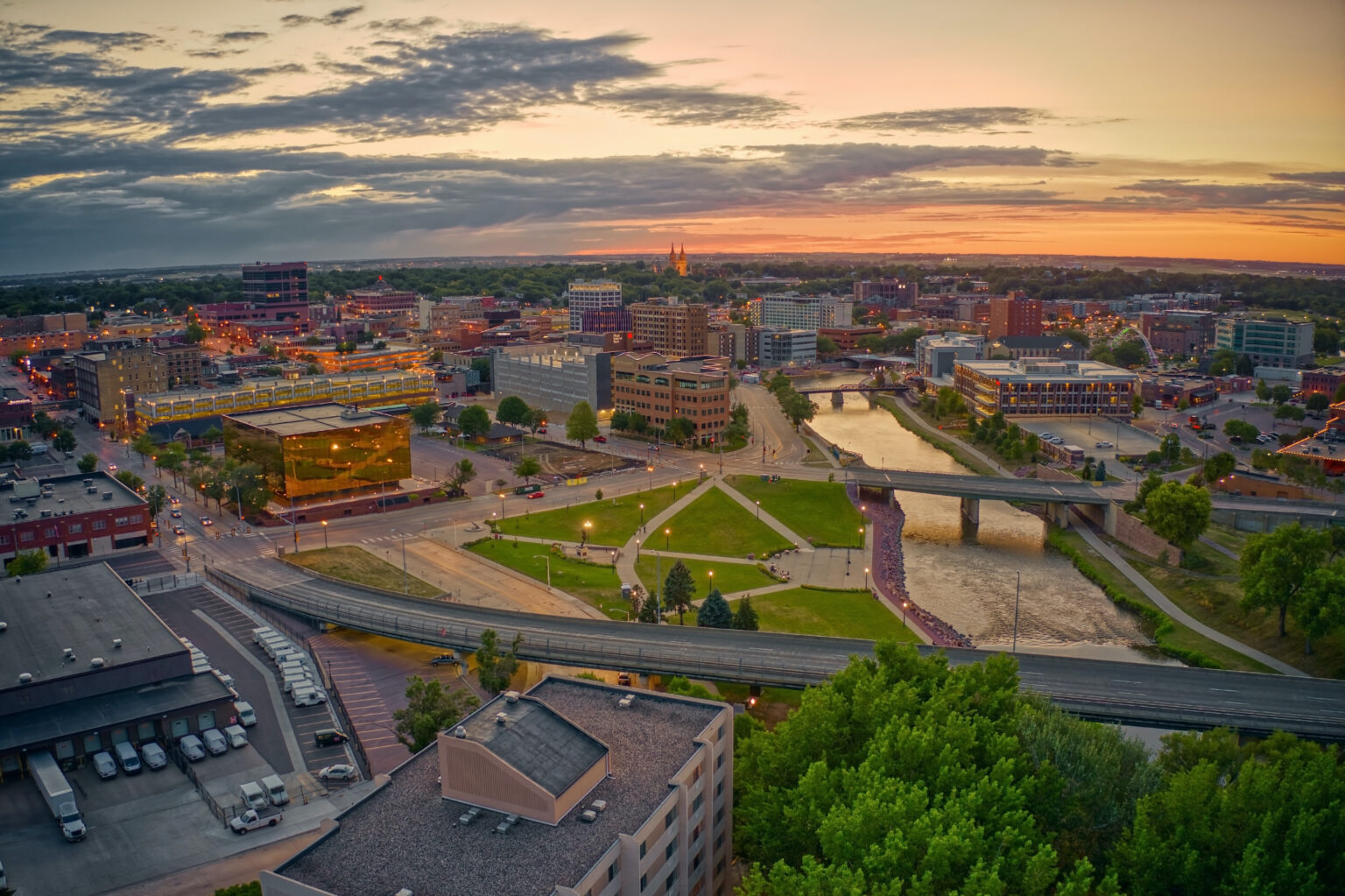 15 Things to Know Before Moving to Sioux Falls, SD - 2025