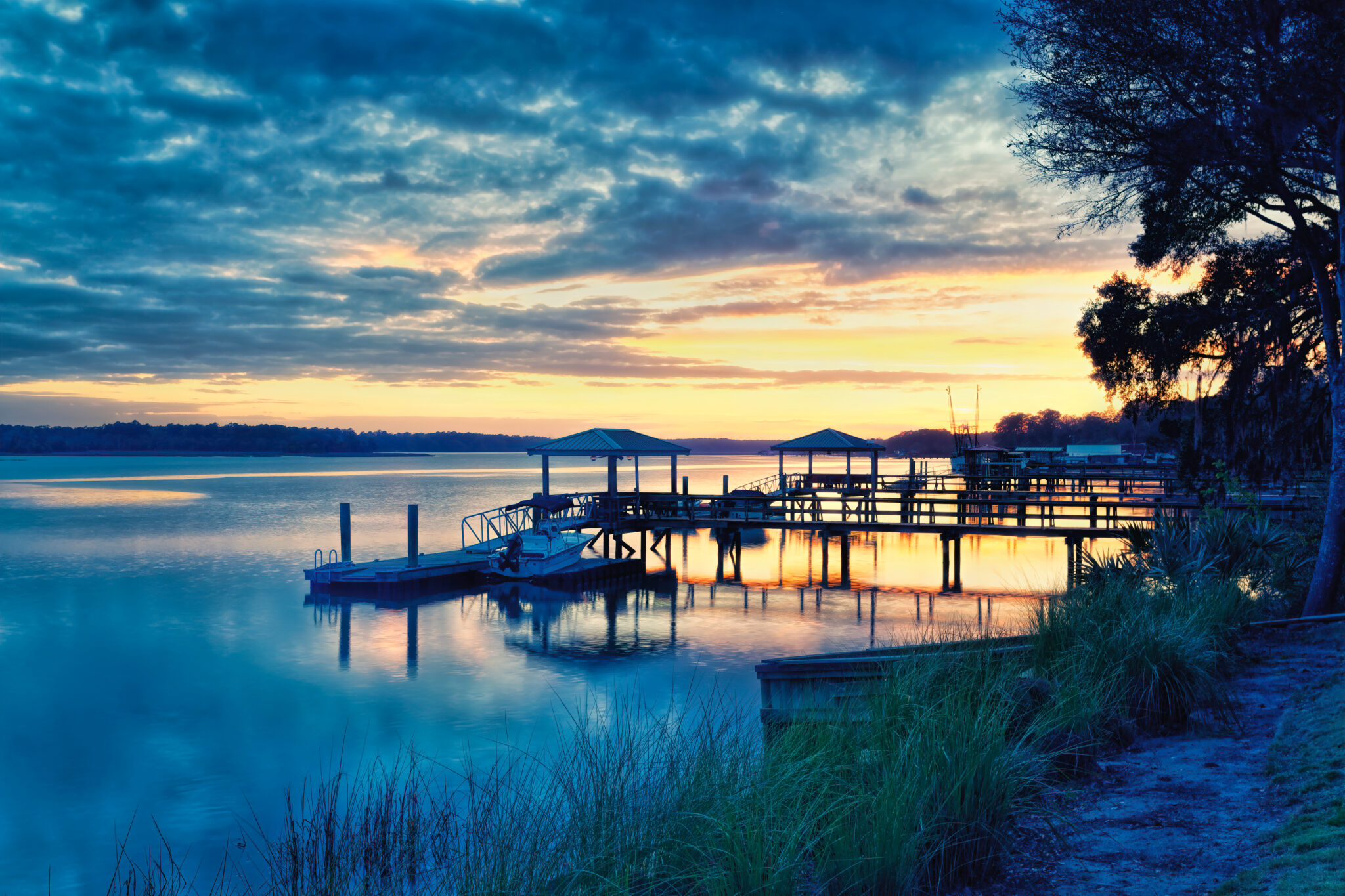 10 Pros and Cons of Living in Bluffton, SC - 2025 Home & Money